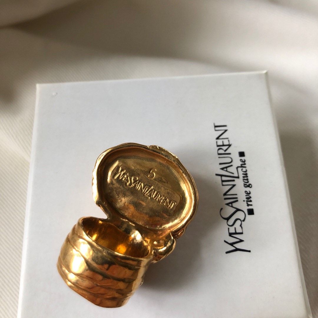 YSL ring • Tise