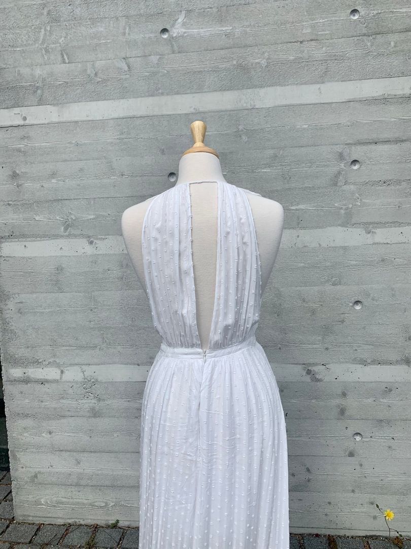 Nydelig kjole • Tise