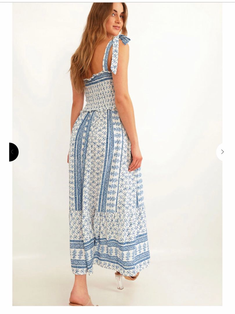 Nydelig sommerkjole • Tise