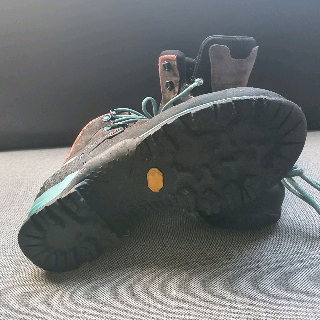 Salewa Tursko Str 38 • Tise