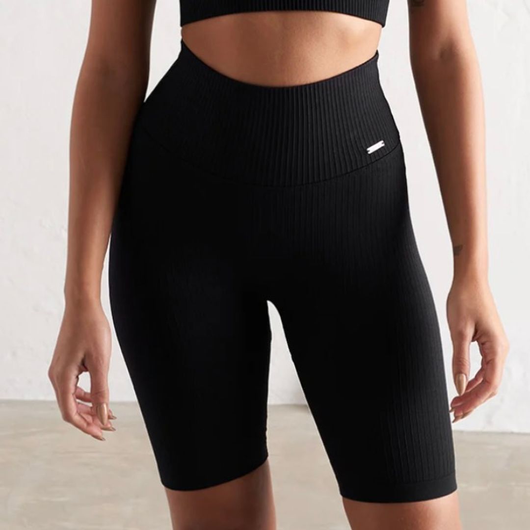 Aimn biker shorts • Tise