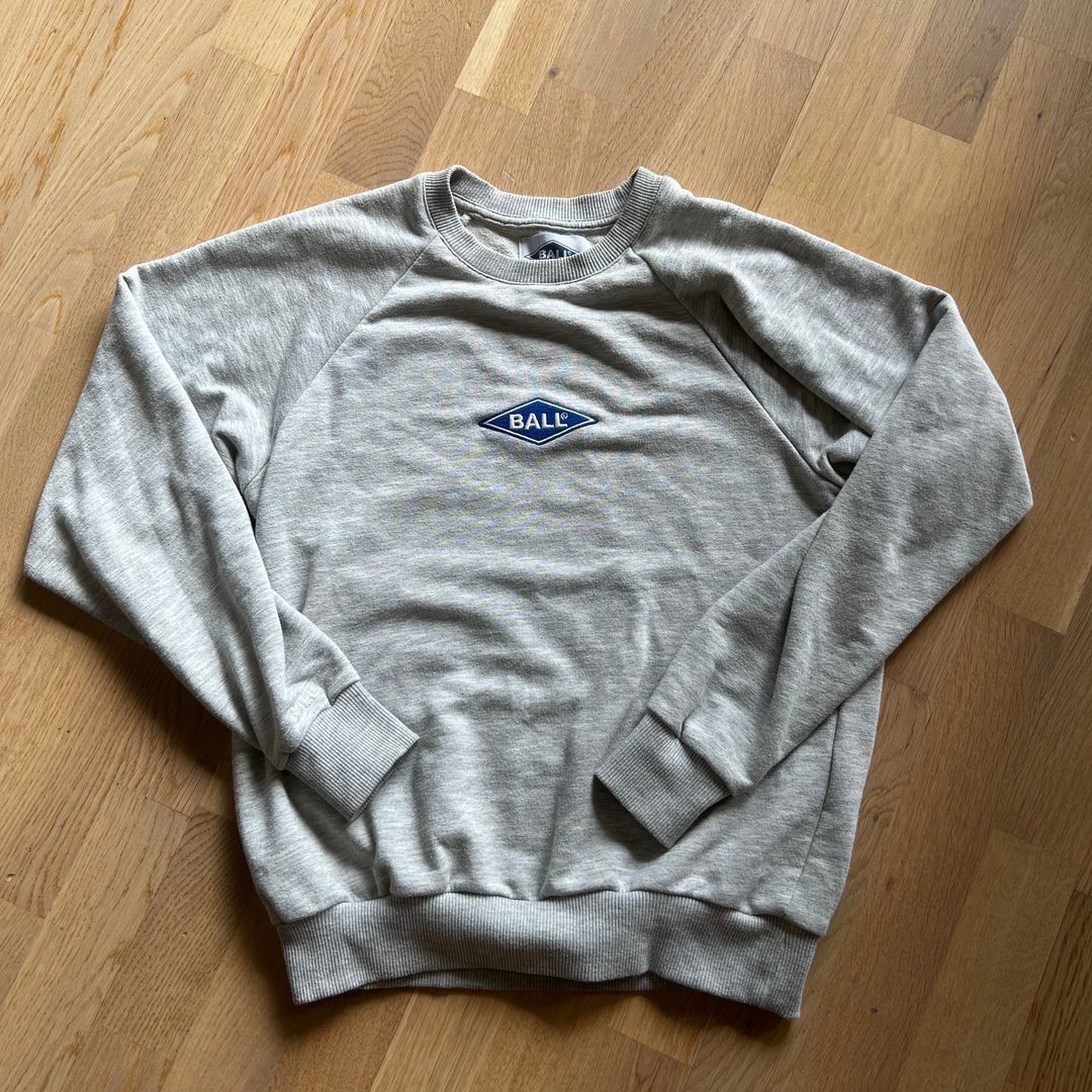 Genser/BALL • Tise