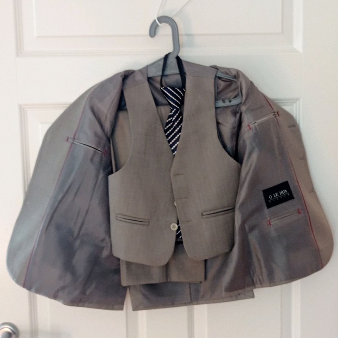 Dress til Gutt • Tise