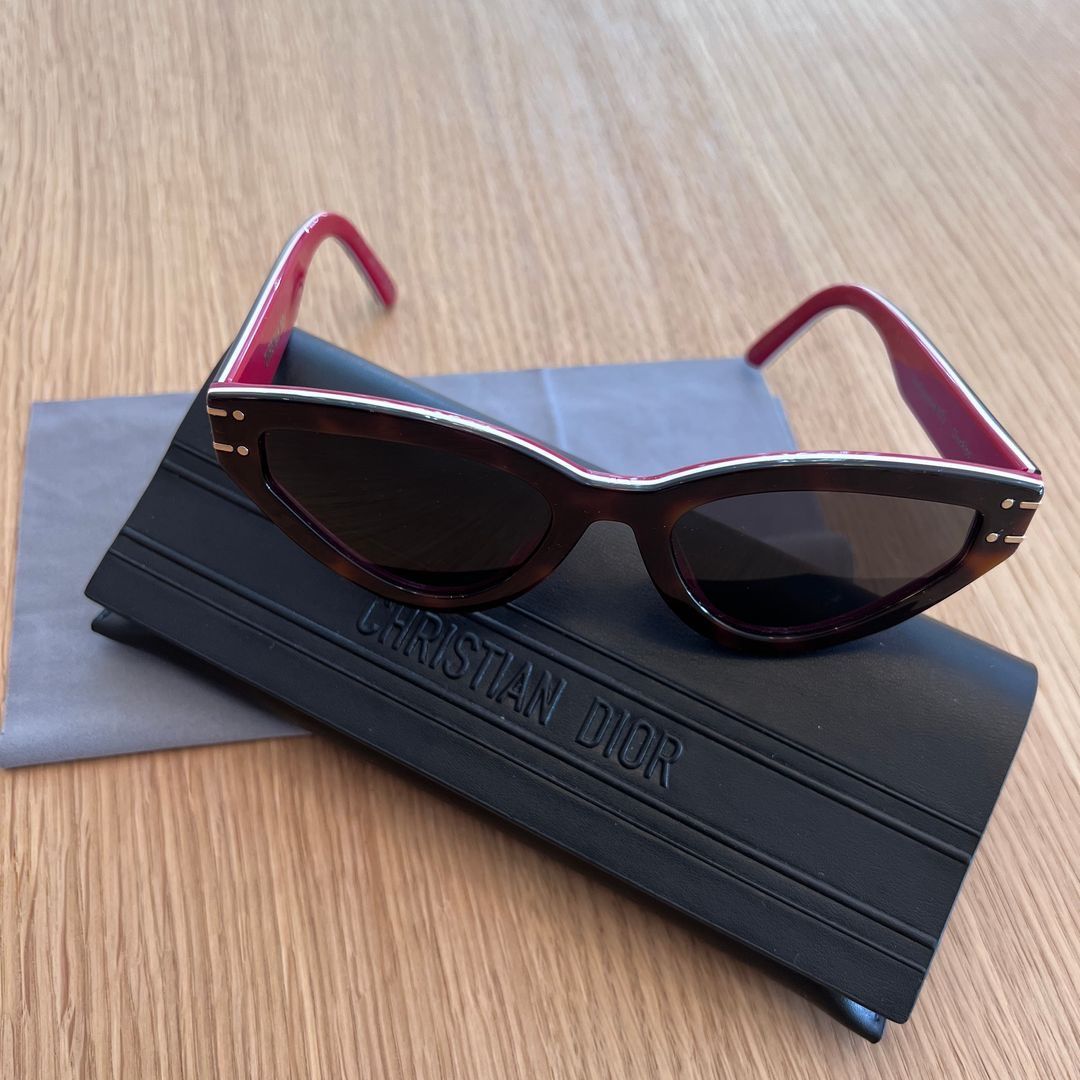 Dior Signature B2U • Tise