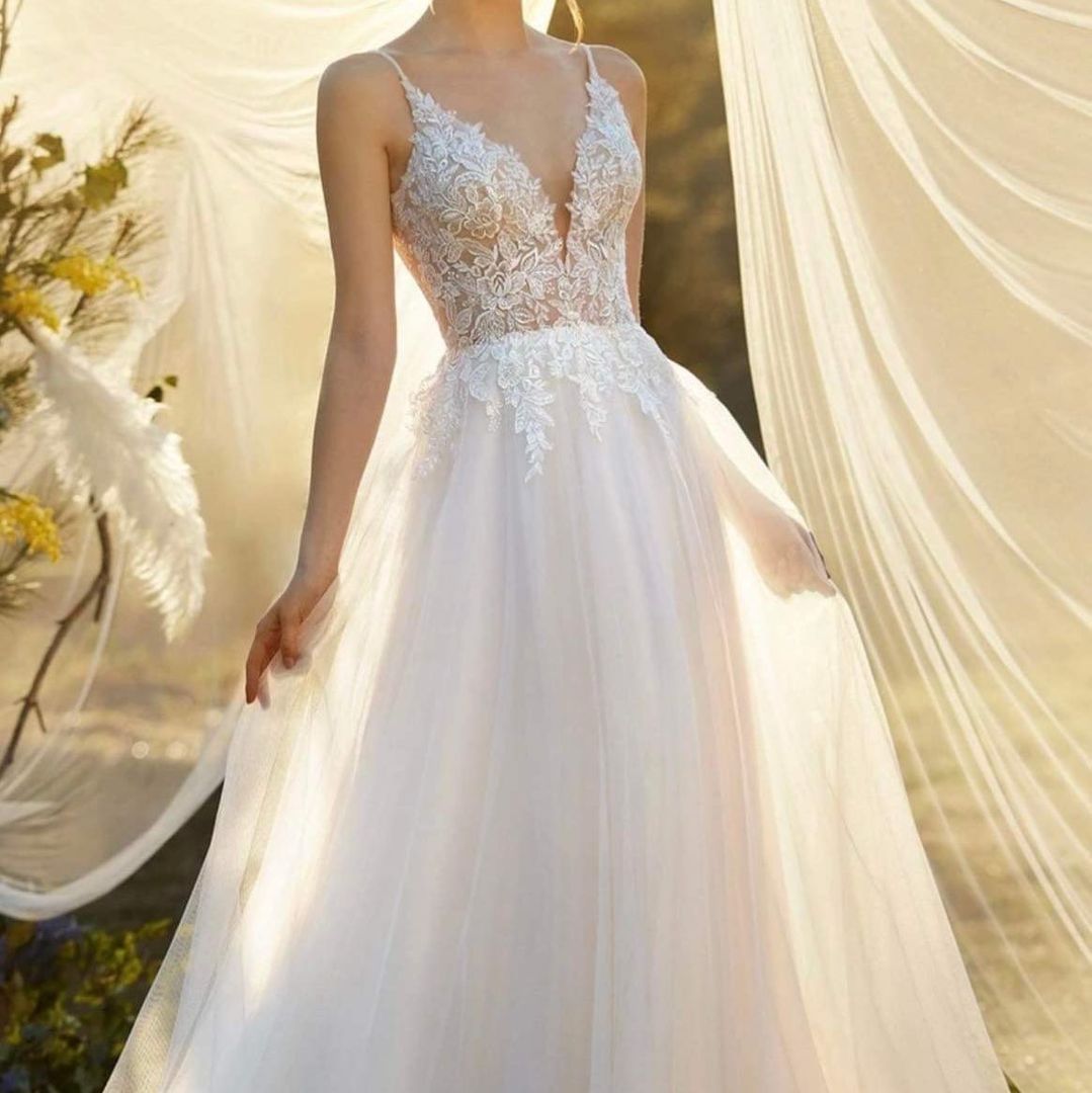 Nydelig brudekjole • Tise