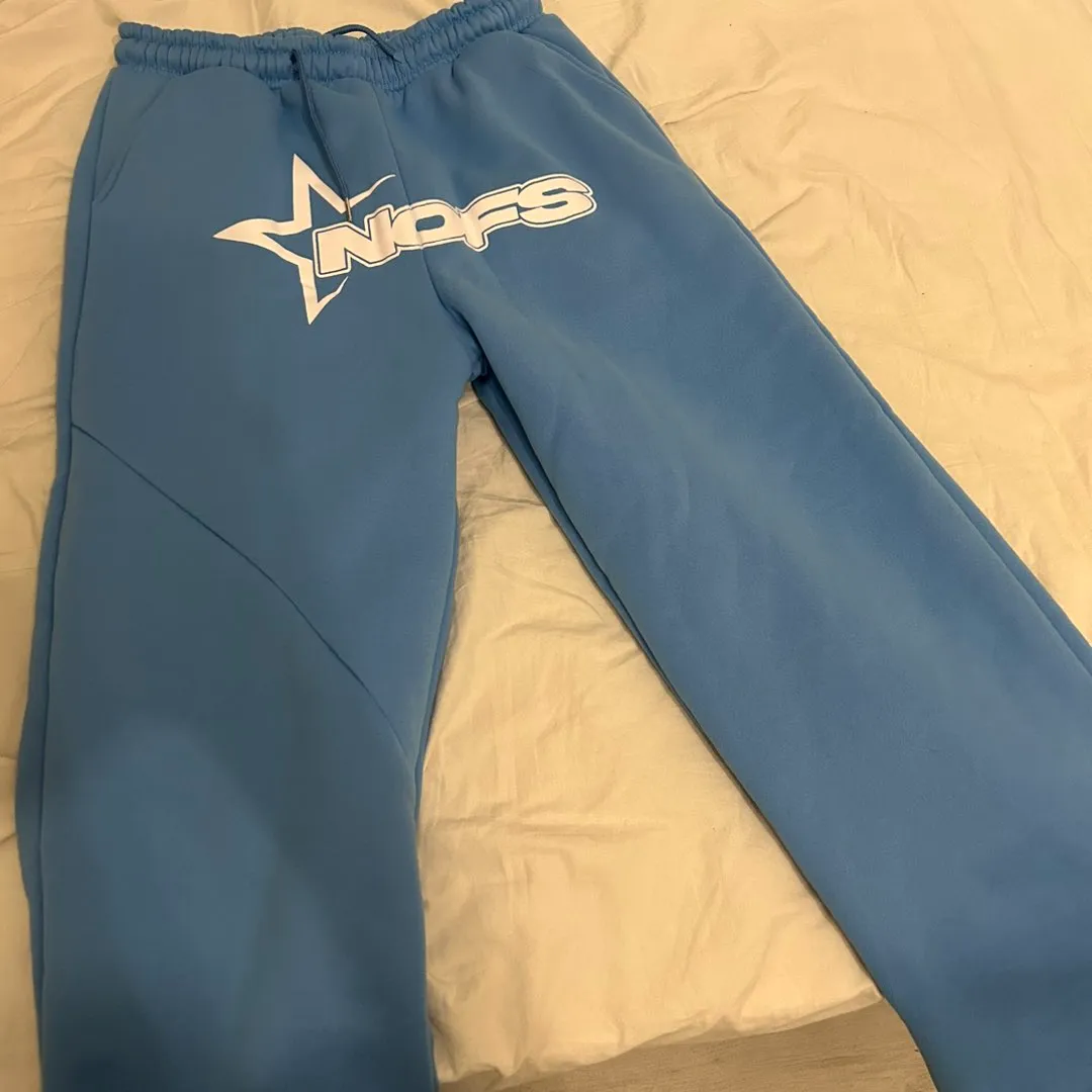 Nofs tracksuit • Tise