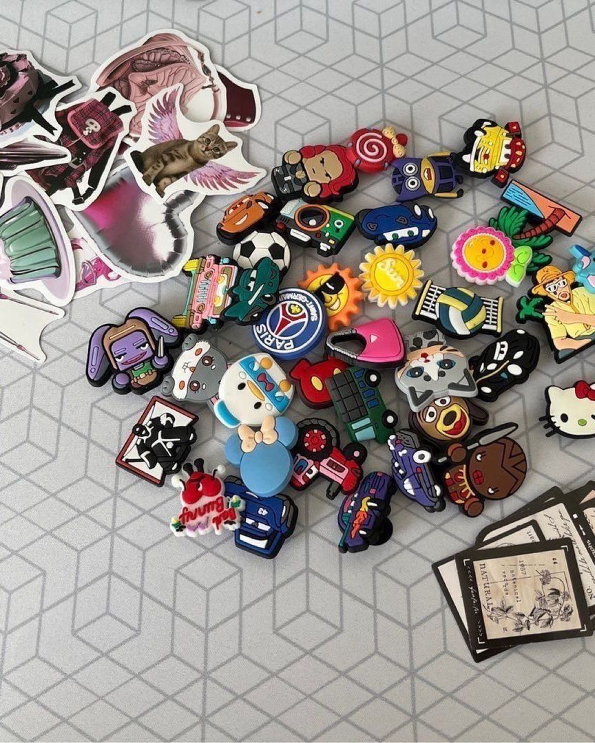 Stickers, Crocs pynt • Tise