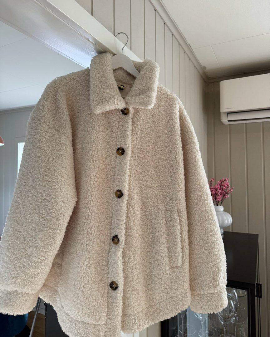 Teddy-jakke • Tise