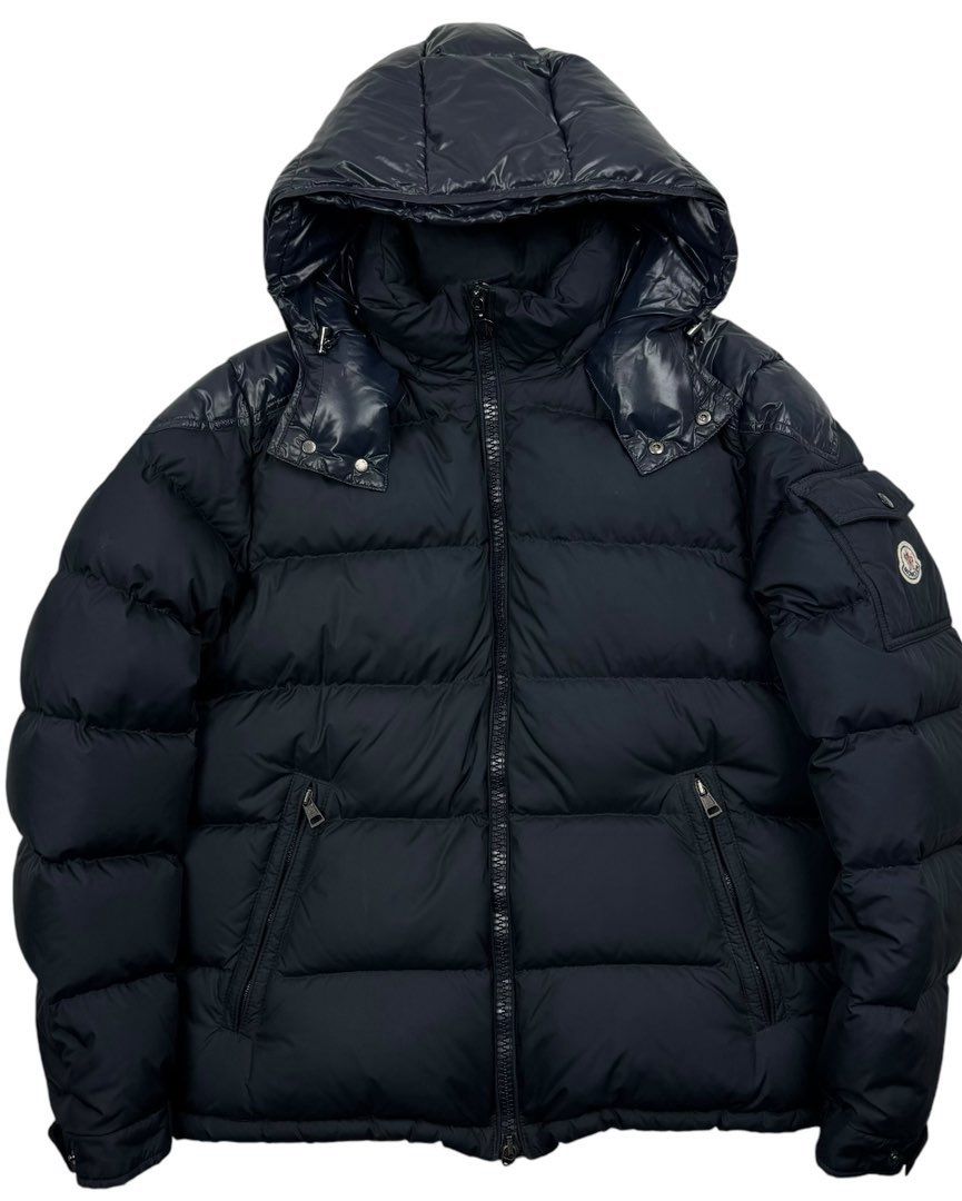 Moncler chevalier store