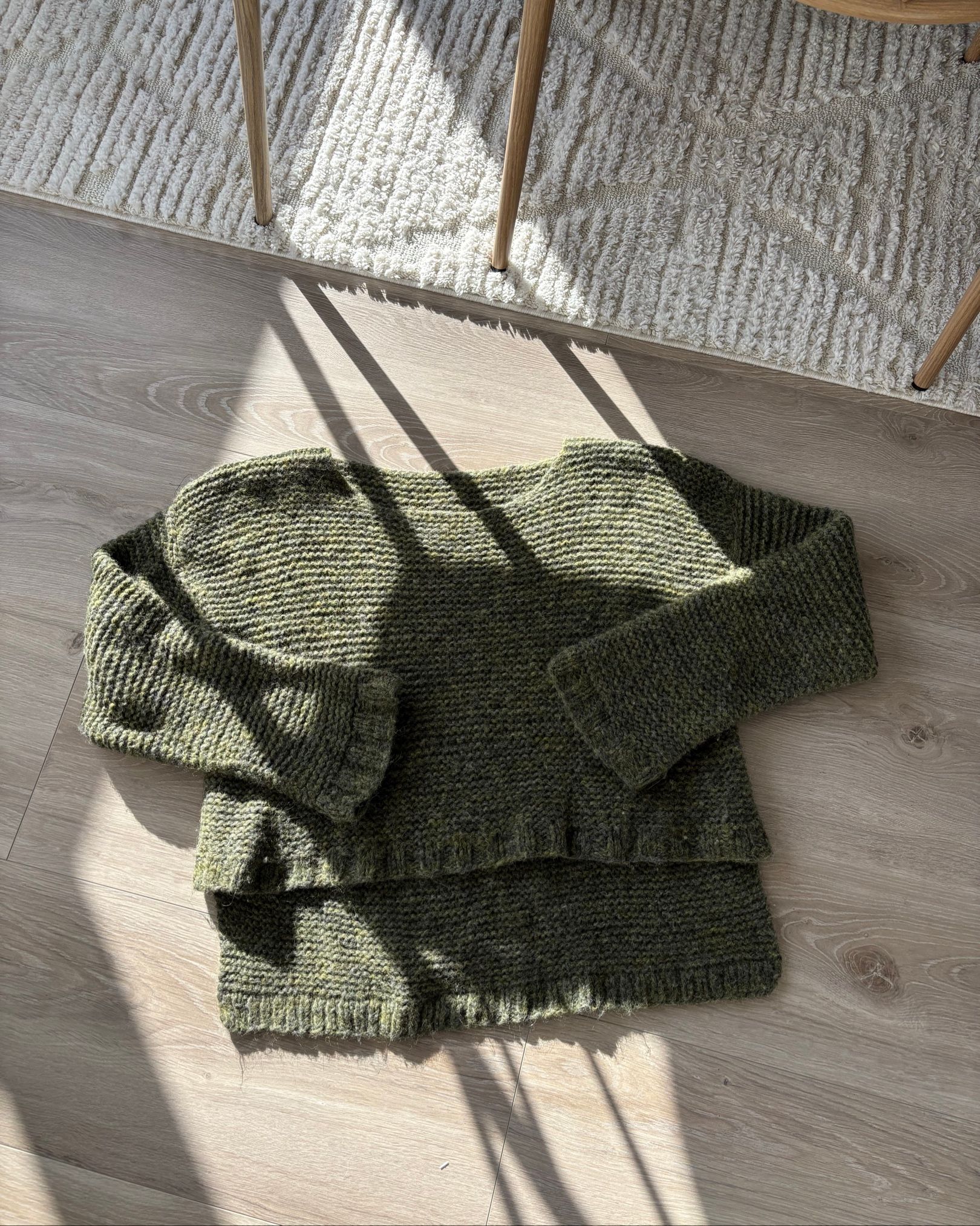 Kort skappel genser · Tise