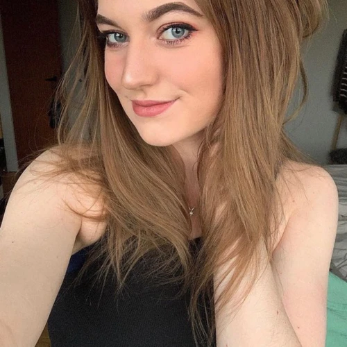 @jennibunds • Tise